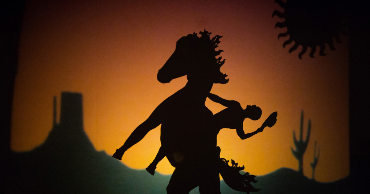 Pilobolus „Shadowland 2“ Prinzregententheater