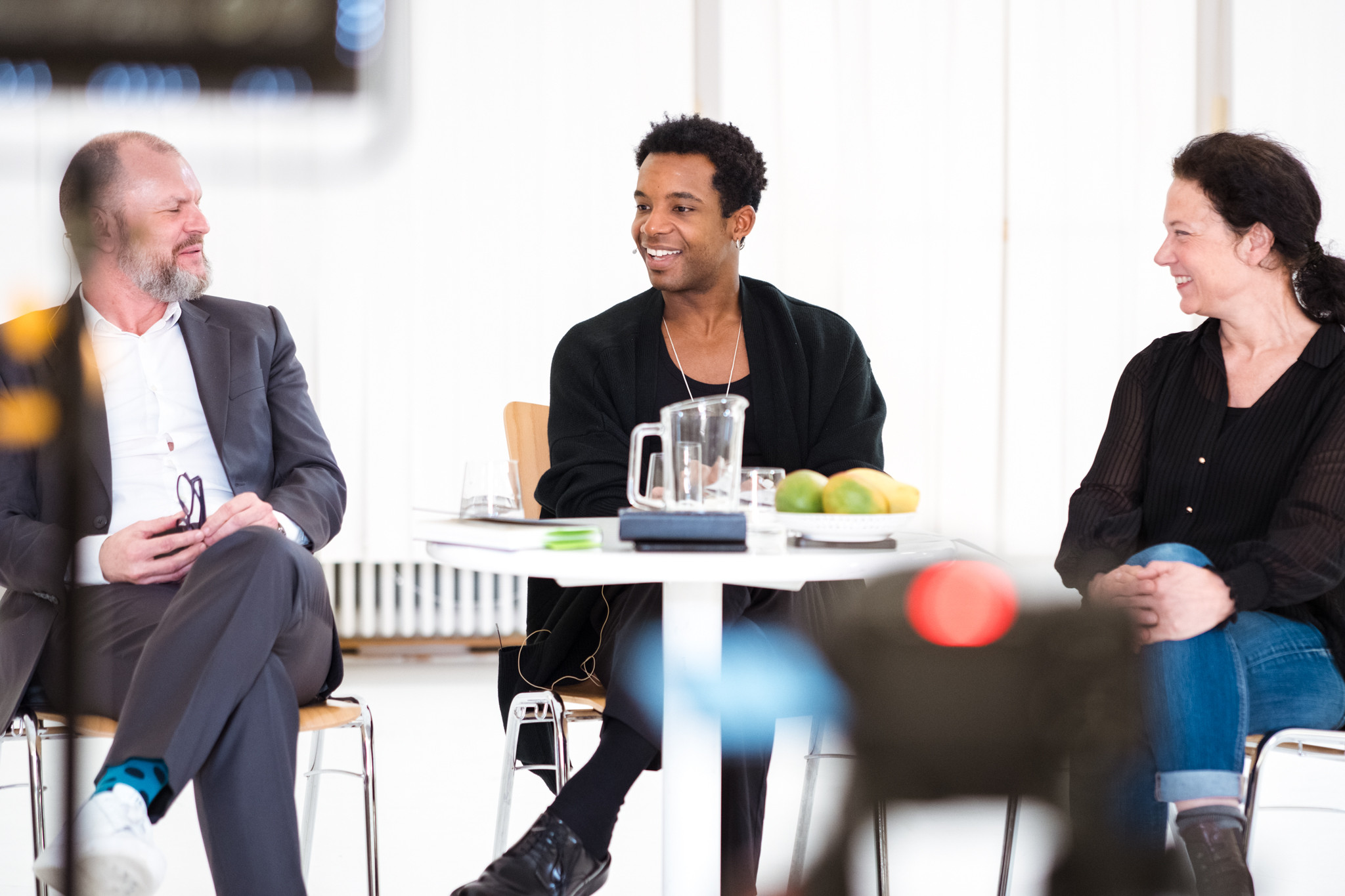 Osiel Gouneo stellt seine Autobiografie vor